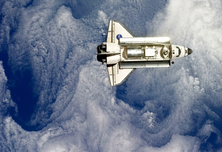 SHUTTLE: Navicella Discovery finisce in un museo